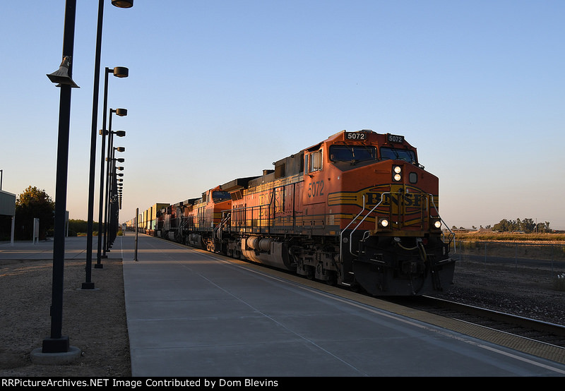 BNSF 5072